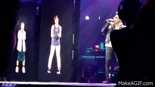 Vice Gandang Ganda Sa Sarili Concert - Vice Pogi p9 #VGGSS on Make a GIF