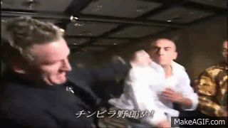 Badr Hari vs Peter Graham 2006 on Make a GIF