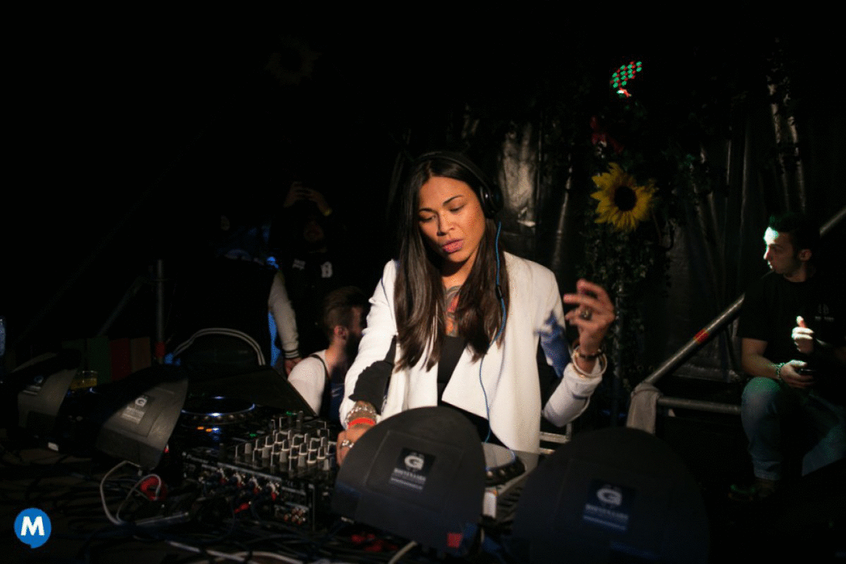 Lady Bee on Make a GIF