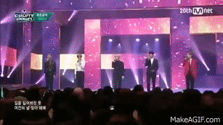 최.초.공.개 샤이니 ′재연′ 무대! M COUNTDOWN 426화 on Make a GIF