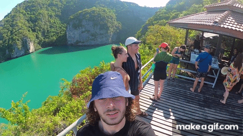 Vidéo Tik tok phangan Arena on Make a GIF