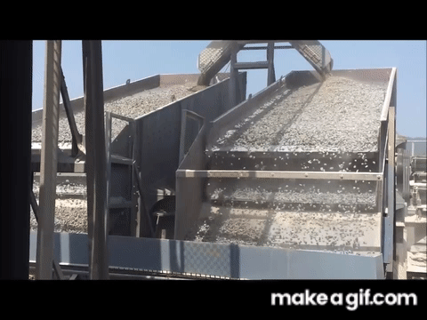 YW Vibrating Screen for aggregate crushing plant on Make a GIF
