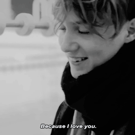 isabellelighwood:I’m sure that in a parallel universe there’s an... on ...