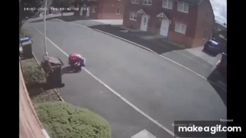 top 5 scariest jumpscares on Make a GIF