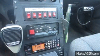2004 ford crown victoria - Police Scanner & Cb Radio On on Make a GIF