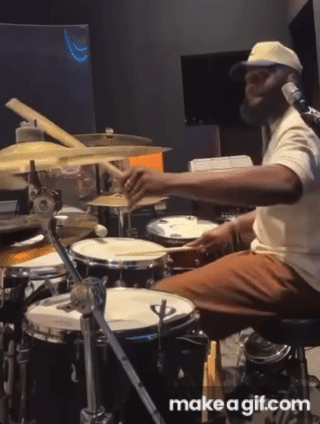 Drums on Make a GIF