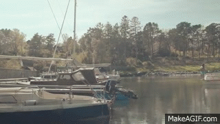How to dock like a boss (English version) on Make a GIF
