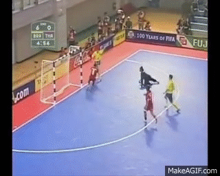 Falcão o mestre do Futsal on Make a GIF