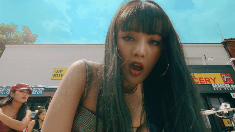 (여자)아이들((G)I-DLE) - 'Uh-Oh' Official Music Video on Make a GIF