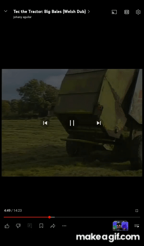 Tec the tractor big bales on Make a GIF