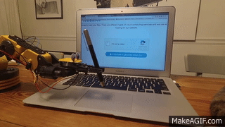 Robot beats "I am not a Robot" Captcha on Make a GIF