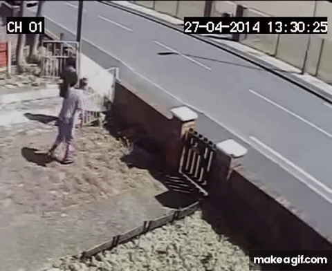 Jump over wall fail on Make a GIF