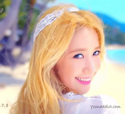 Yoona on Make a GIF