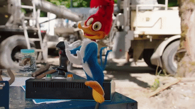El Pájaro Loco Trailer Oficial Español Latino on Make a GIF