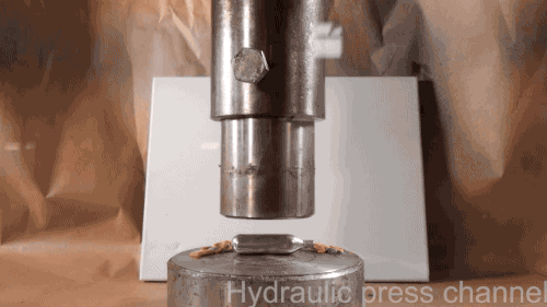 Painting With a Hydraulic Press. [video][Hydraulic Press... on Make a GIF