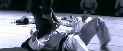 Yip Man - 1 vs. 10 on Make a GIF