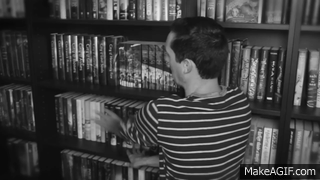 25 SIGNS YOU'RE A BOOK ADDICT on Make a GIF