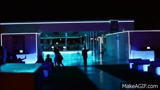 El final del viaje más inesperado de Mangel y Cheeto on Make a GIF