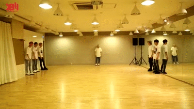 SPEED (스피드) - What U Dance Practice Ver. (Mirrored) on Make a GIF