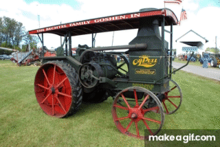 My favorite steam traction engines on Make a GIF