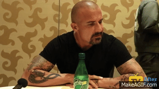 Dominic Purcell Gif