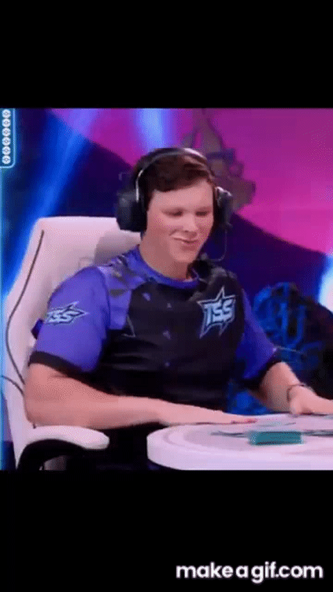 IAN ROBB x MMM PUU @ Pokemon World Championships on Make a GIF