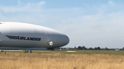 Airship crash on Make a GIF