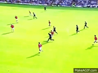 David Beckham Halfway Line Goal Vs Wimbldeon on Make a GIF