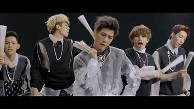 Hansöl on Make a GIF