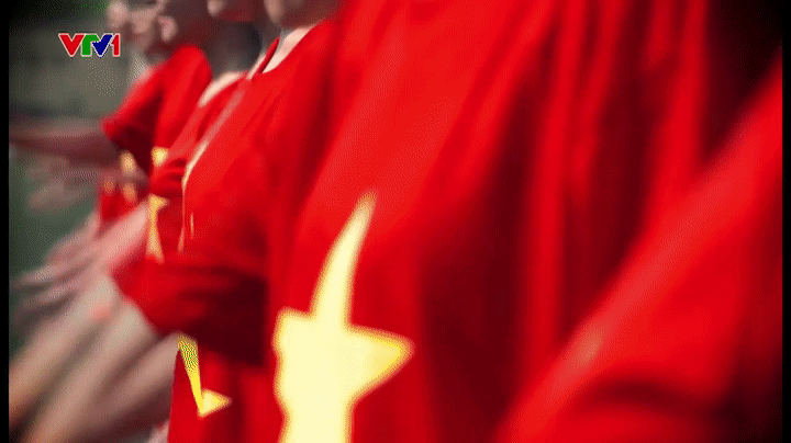 VIỆT TÚ | CỜ ĐỎ SAO VÀNG | MV OFFICIAL on Make a GIF