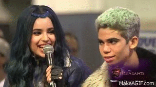 Chester See Interviews the cast of Disney Descendants at Vidcon 2015 on ...