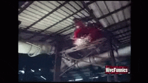 Catch the bomb and throw it back (Part II - More realism) on Make a GIF