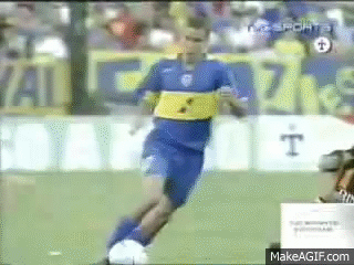 Patada Laspada a Palacio on Make a GIF
